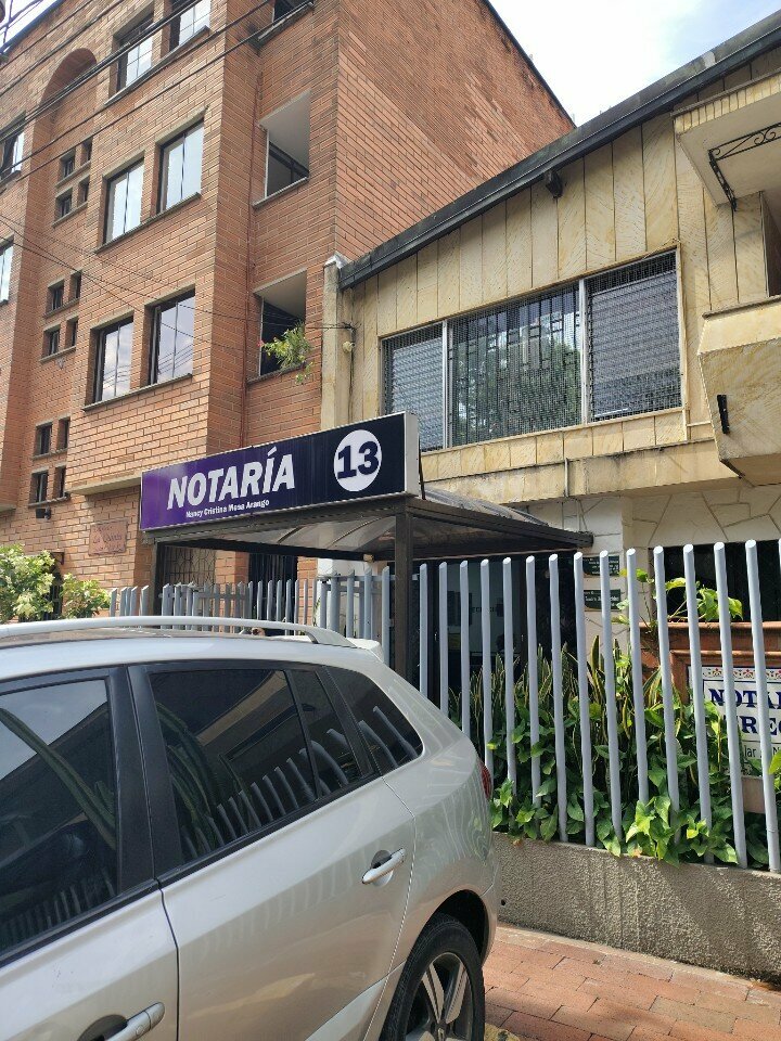 Noterler Notaria 13 nancy cristina mesa arango, Medellin, foto