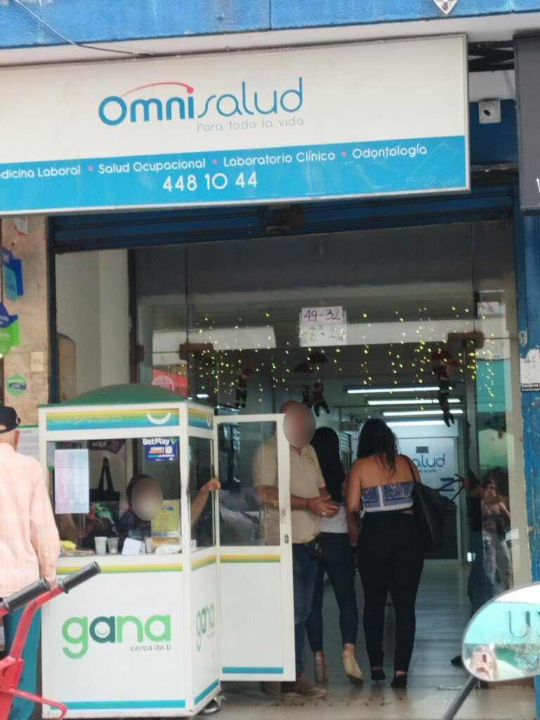 Uzman hizmetleri Gana, Medellin, foto