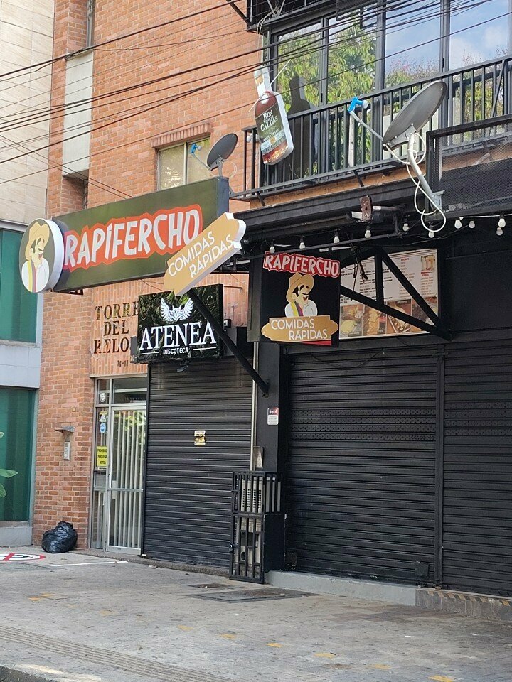 Fast food Rapifercho, Medellin, foto