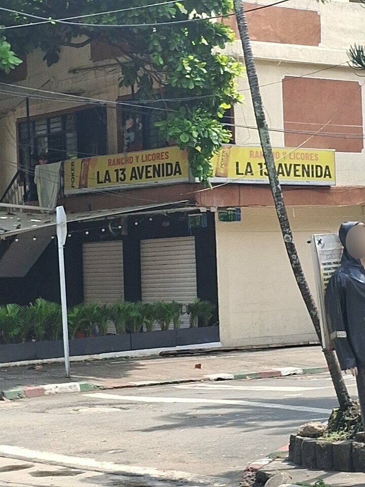 At ve binicilik kulüpleri La 13 avenida, Cali, foto