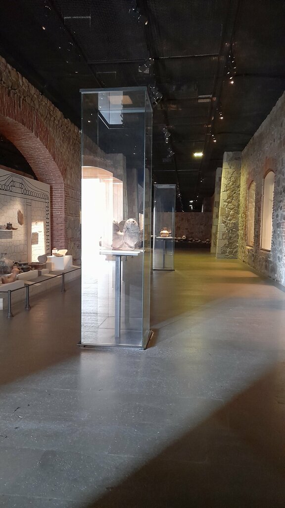 Müzeler ve sanat galerileri Samtskhe-Javakheti History Museum named after Ivane Javakhishvili, , foto