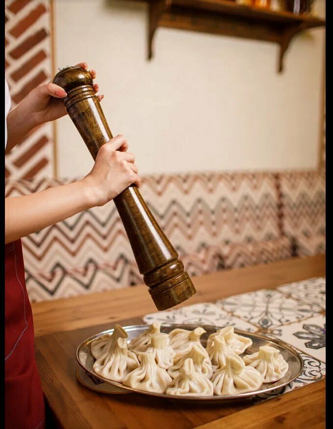 Kafe Starik Khinkalych, Krasnodar, foto