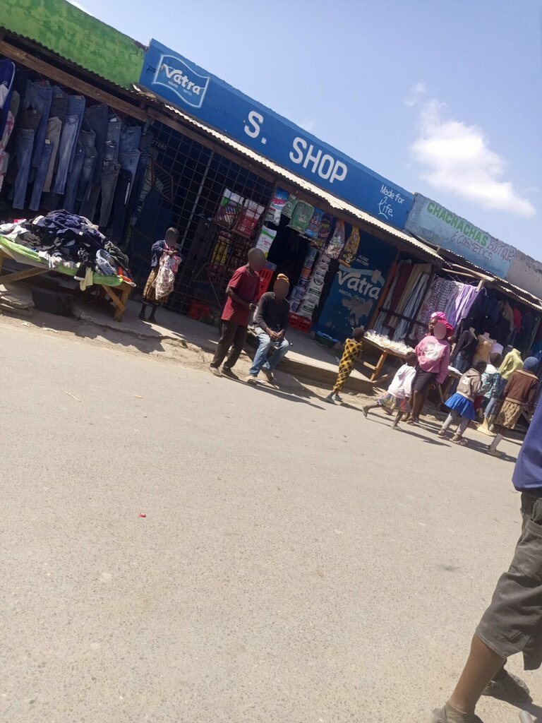 Kozmetik ve parfümeri mağazaları Chachacha's boutique and cosmetics, Lusaka, foto