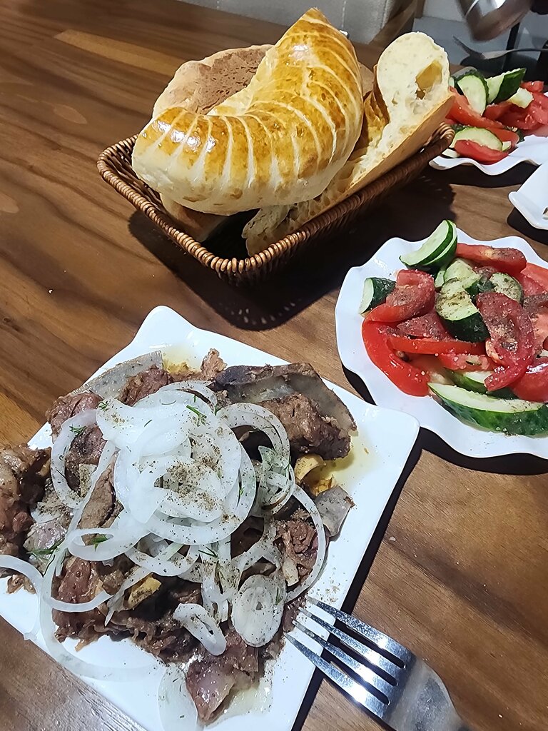 Kafe Jeti tandyr, Aktöbe, foto