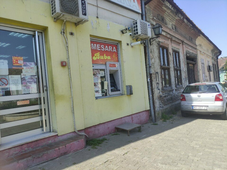 ATM'ler Banka Intesa, Güney Backa İlçesi, foto