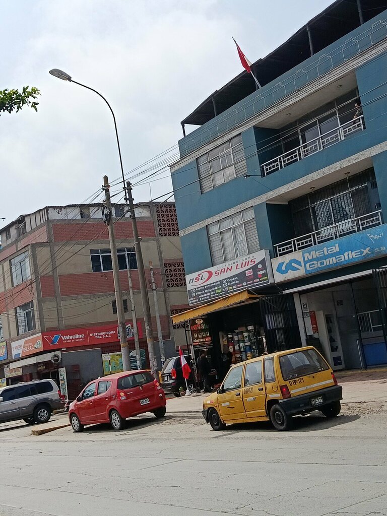 Yağlama ürünleri Distribuidora Dsl San Luis, Lima, foto