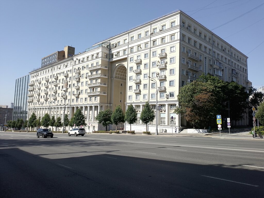 Turistik yerler Дом с аркой, Moskova, foto