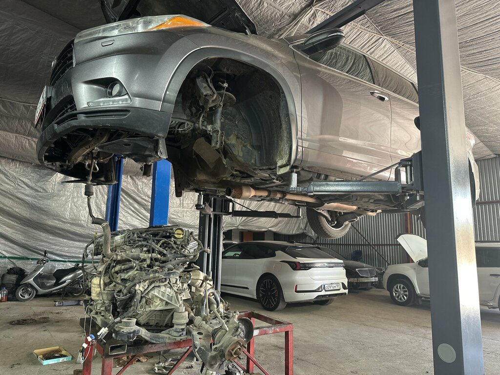 Otomobil servisi SevAutoService, Sevastopol, foto