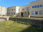 Pushkin Library (ulitsa Lomonosova No:28А), kütüphaneler  Volhov'dan