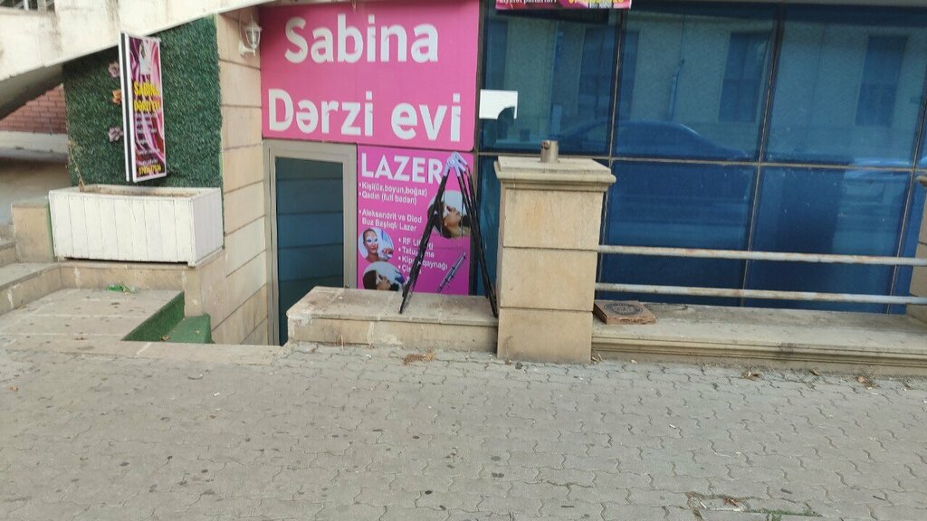 Güzellik salonu Sabina dərzi evi, Bakü, foto