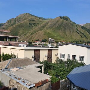 Soncho Kazbegi (kray Mtskheta-Mtianeti, Kazbegi Municipality, Village of Stepantsminda, ulitsa Vazha Pshavela), otel