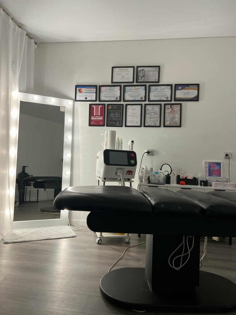 Kalıcı makyaj stüdyosu Студия перманентного макияжа Виолетты Червинской, Saint‑Petersburg, foto