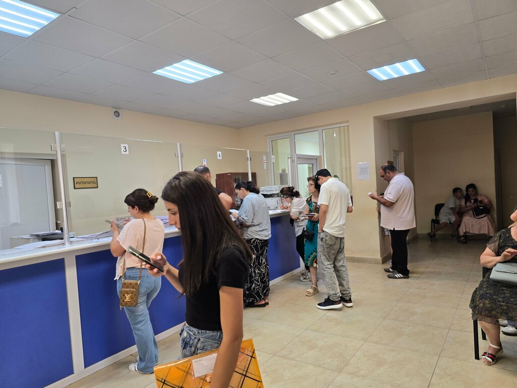 Pasaport ve göç hizmetleri Kotayk passport department of passport and visa office, Abovyan, foto