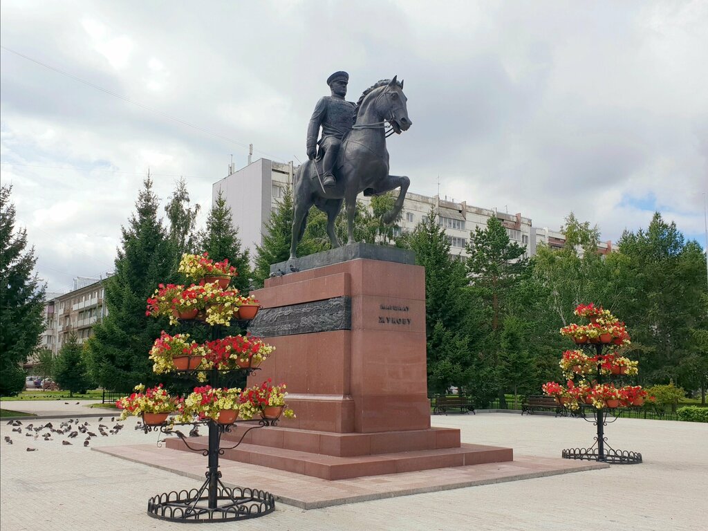 Kültür ve eğlence parkları сквер у памятника маршалу Жукову, Irkutsk, foto