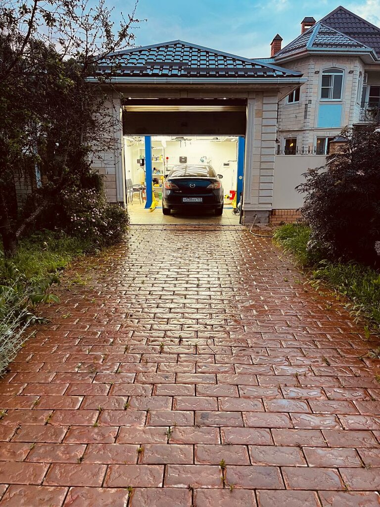 Otomobil servisi Golden Car, Krasnodarski krayı, foto