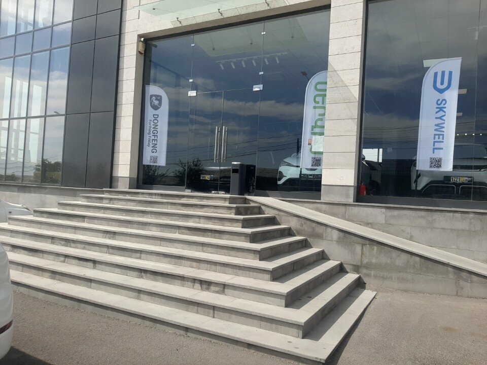 Otomobil satış galerileri EcoMotors, Erivan, foto