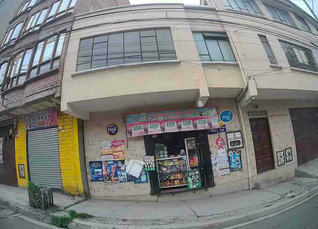Market Familiar Cruzillos Store, La Paz, foto