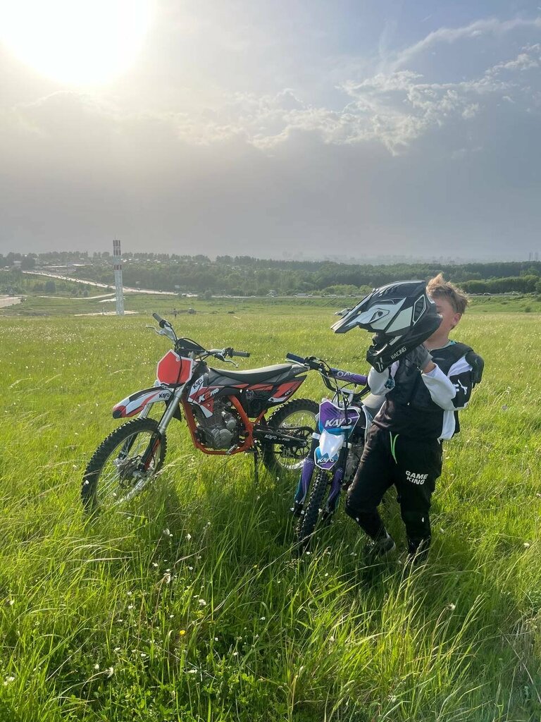 Motosiklet okulu PitNN pitbikes and motorcycles, Nijegorodskaya oblastı, foto