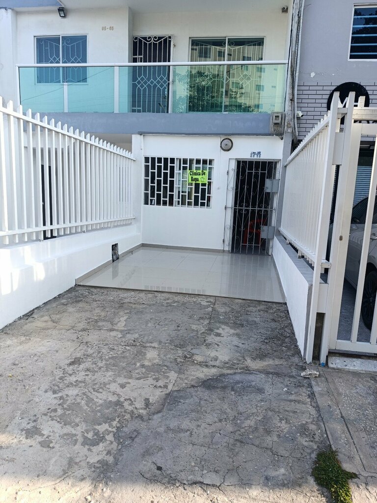 Dış giyim mağazası Clinaca de ropa, Barranquilla, foto