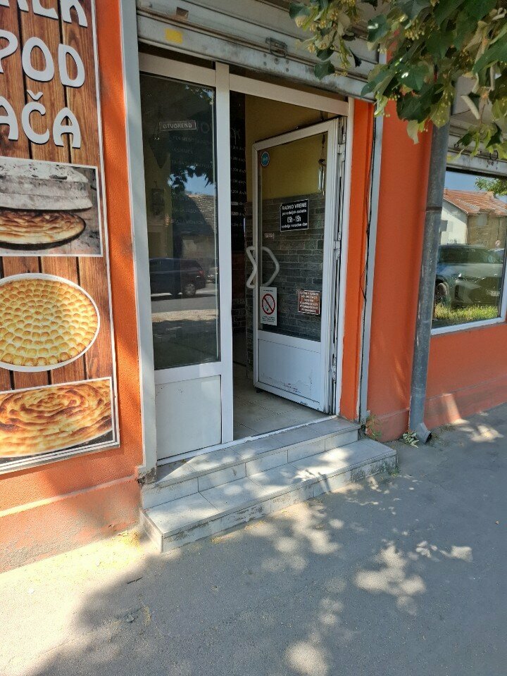 Fast food Burek Ispod Sača, Güney Backa İlçesi, foto