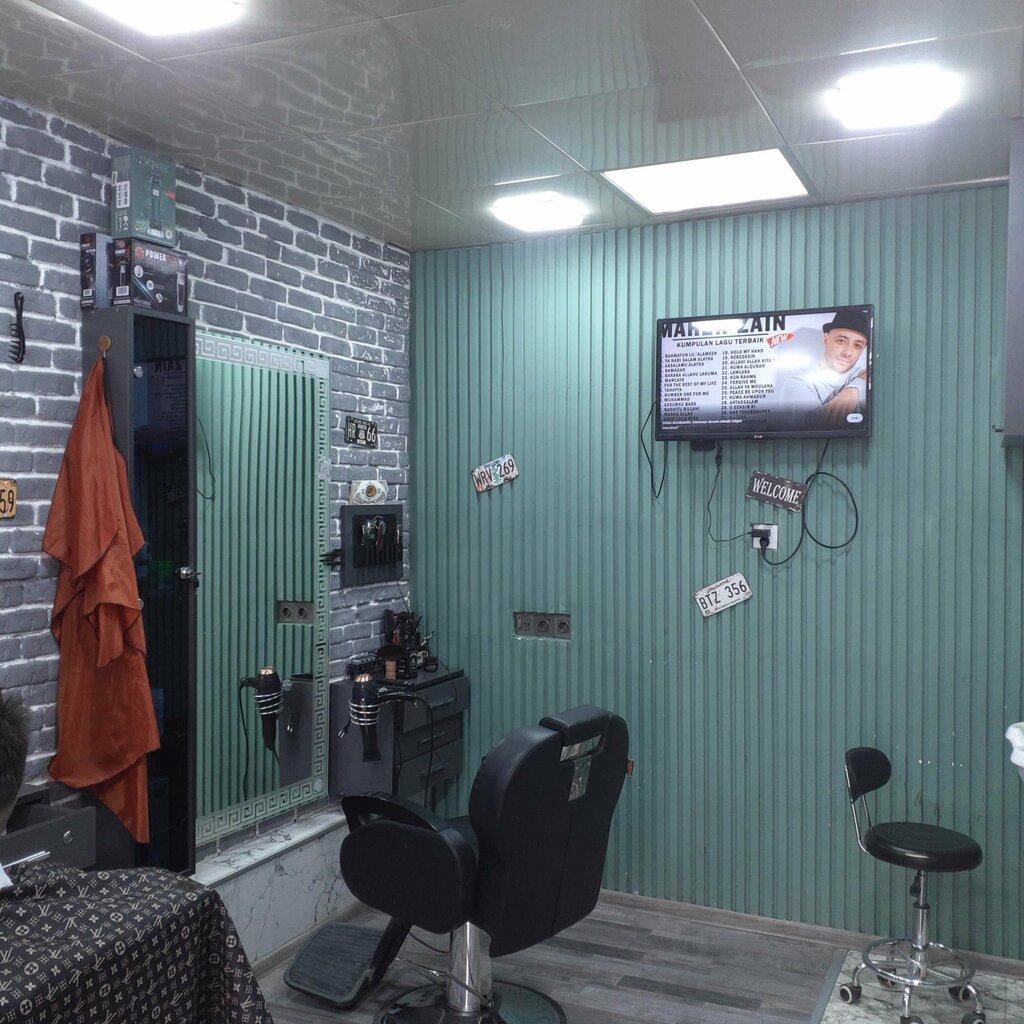 Berberler Kral Barbershop, Bakü, foto
