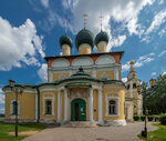 Cathedral of the Transfiguration (Kreml Street No:5), ortodoks kiliseleri  Ugliç'ten