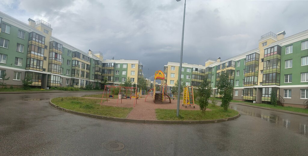 Oyun alanı Playground, Sertolovo, foto