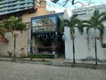 Cristian Mora Resto Bar (Santa Cruz de la Sierra, Distrito Municipal 1, Subdistrito 58, Calle los Claveles, 102), restoran  Bolivya'dan