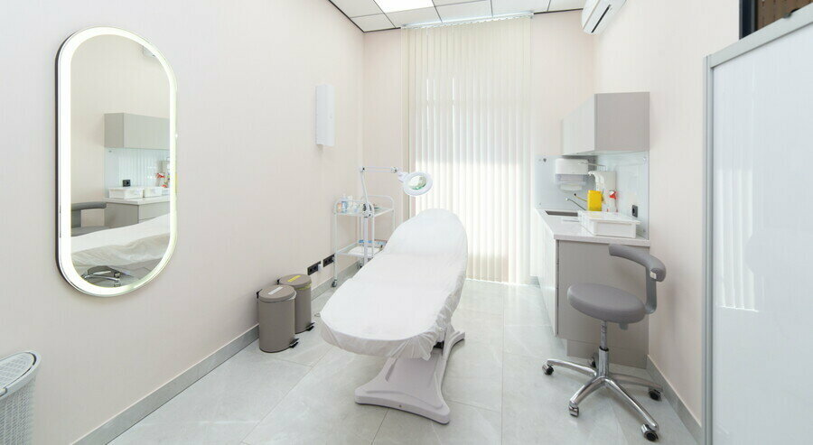 Kozmetoloji, kozmetik salonları Kosmetologicheskaya poliklinika № 1, Tiumen, foto