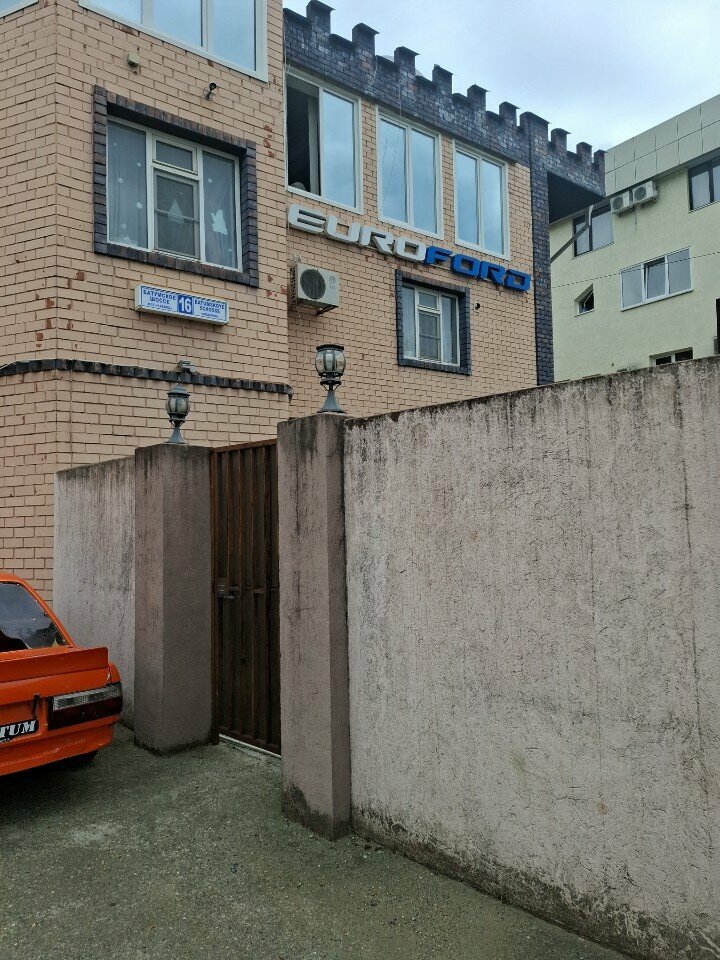 Otomobil servisi Sochiavtotekhcentr, Soçi, foto