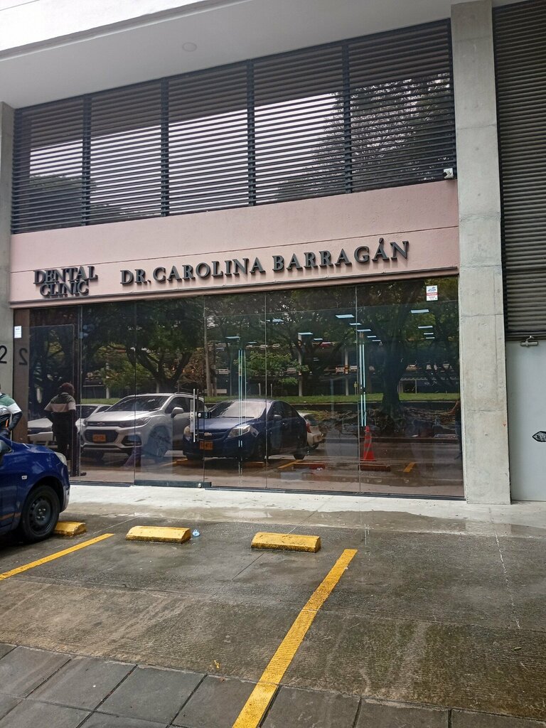 Özel ağız ve diş sağlığı klinikleri ve muayenehaneleri Dra Carolina barragan, Cali, foto