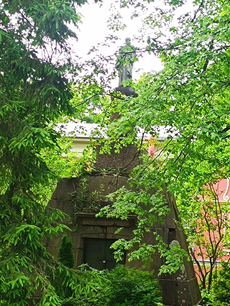 Park, sokak heykeli Апостол Пётр, Saint‑Petersburg, foto