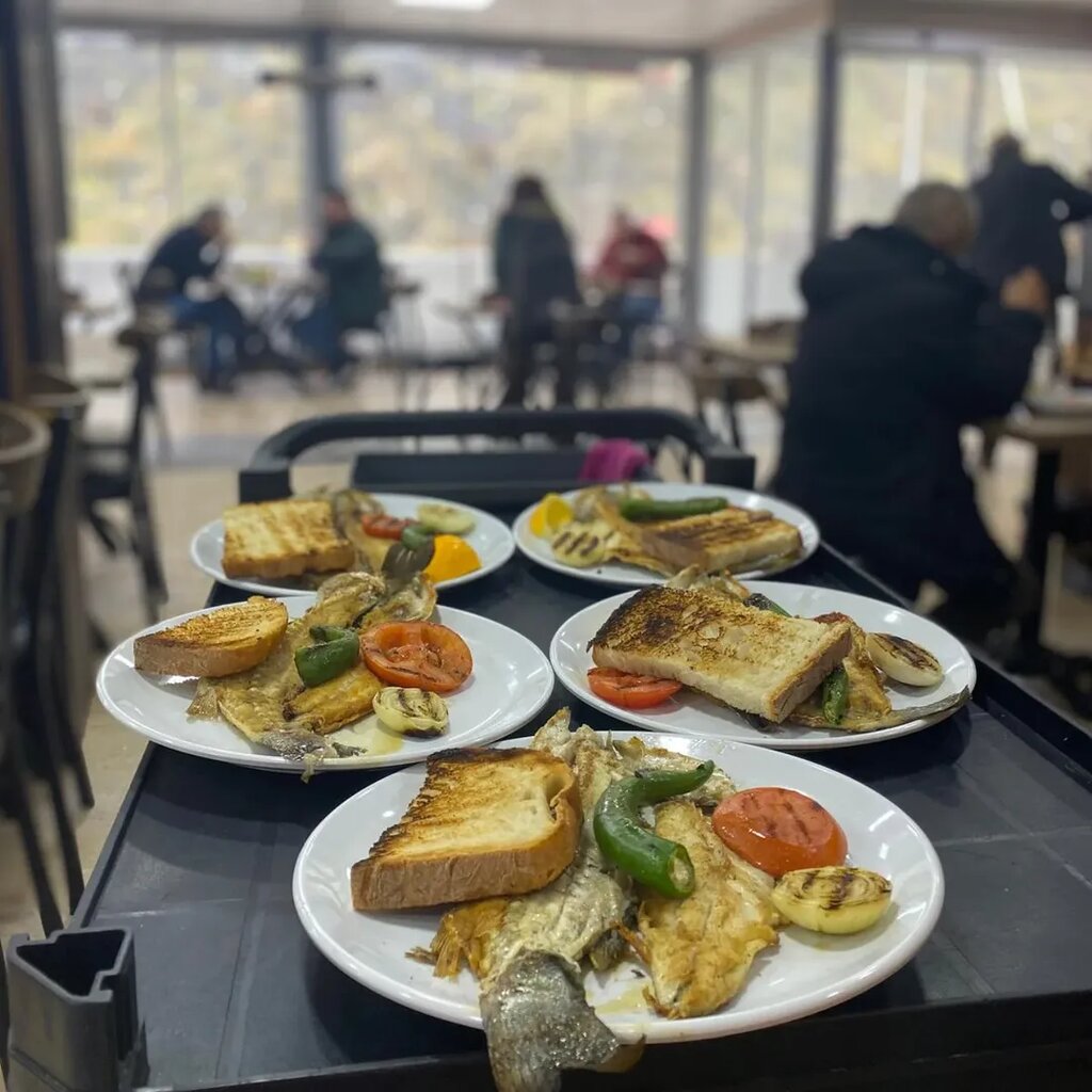 Restoran Yoroz Köfte Ve Balık, Çarşıbaşı, foto