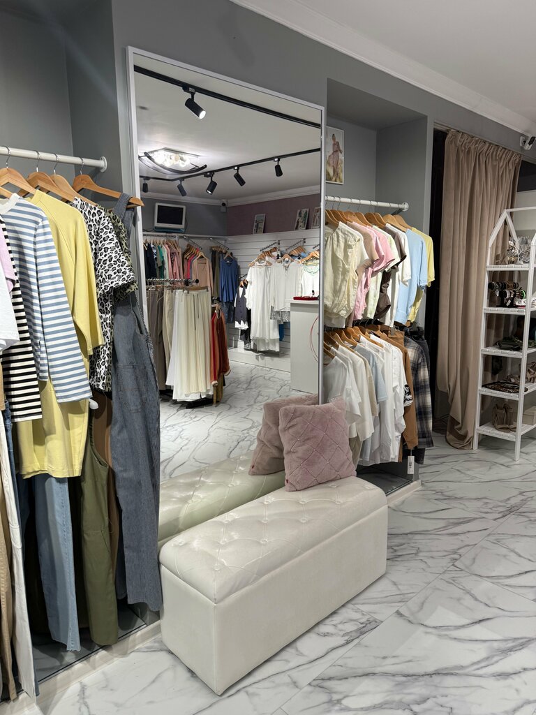 Giyim mağazası LeVi, Kaliningrad, foto