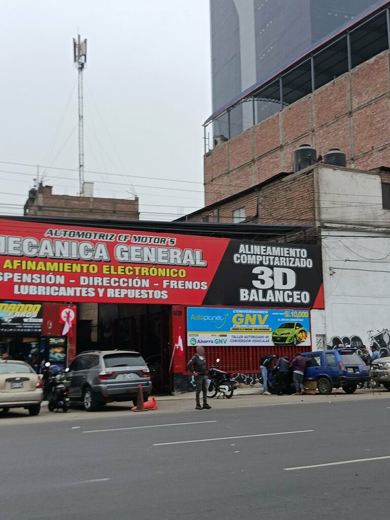 Otomobil servisi Automotriz CF Motors, Lima, foto