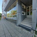 Edelweiss (Kuznetskstroevskiy Avenue No:18), yönetim ofisi  Novokuznetsk'ten