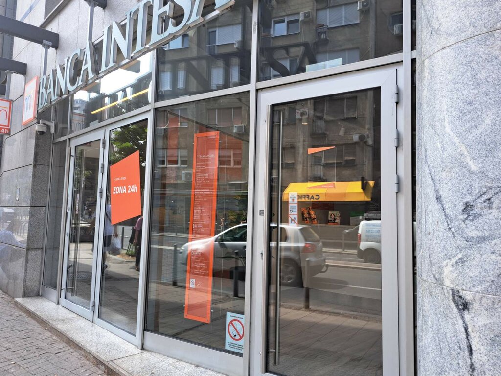 Banka Banca Intesa, Belgrad, foto