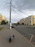 Ораниенбаумский проспект / Улица Федюнинского, 31 (St. Petersburg, Lomonosov, Fedyuninskogo Street), toplu taşıma durağı  Lomonosov'dan