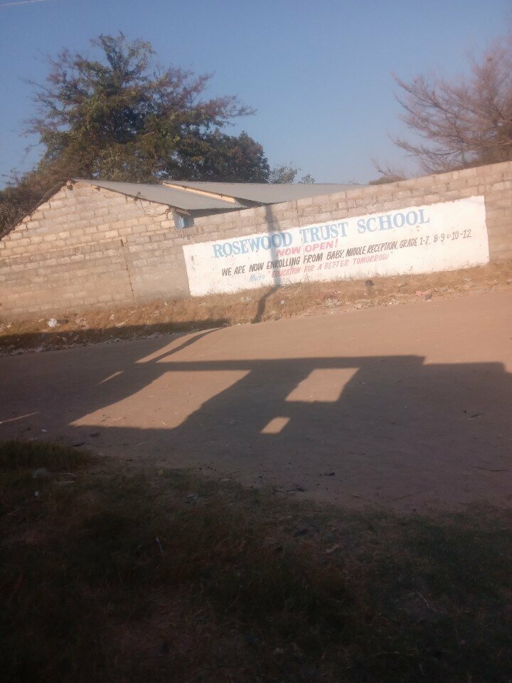 Ortaokul Sembo Park School, Lusaka, foto