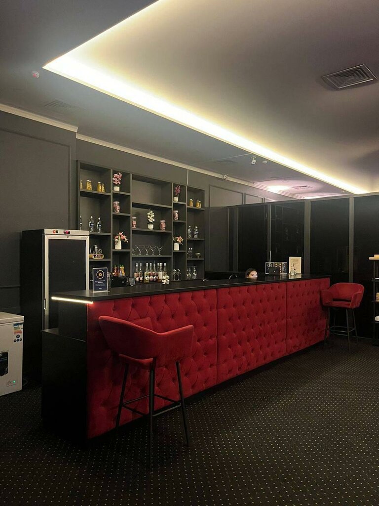 Antikafe Loft Park, Almatı, foto