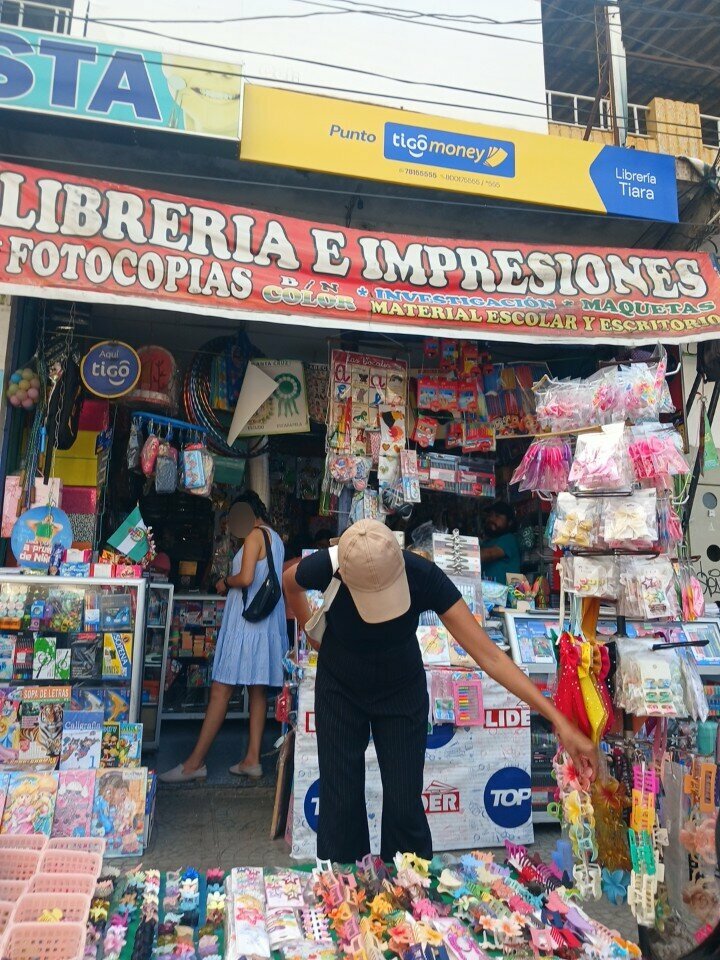 Kitap mağazaları Librería Tiara, Santa‑Krus, foto