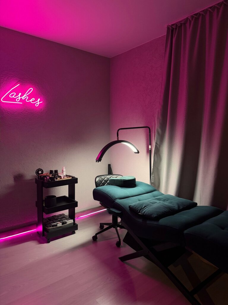 Kaş ve kirpik salonu Prolash_as, Murino, foto