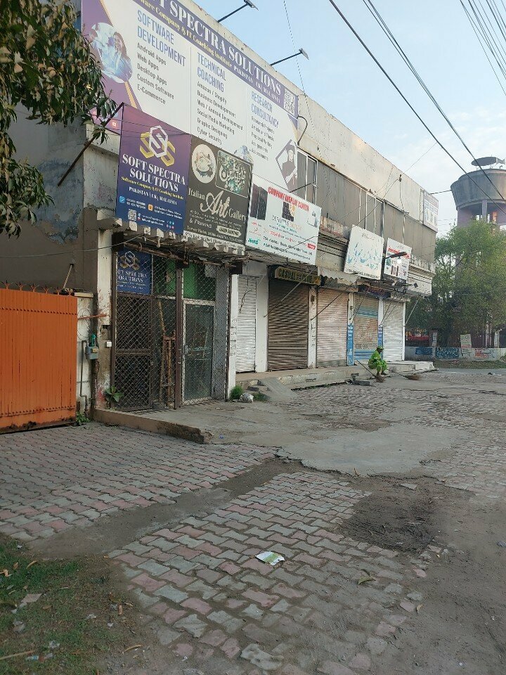 Sanat galerisi Italian art gallery, Lahor, foto