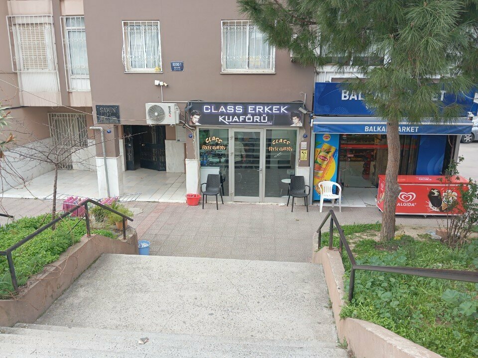 Berberler Class Erkek Kuaförü, İzmir, foto