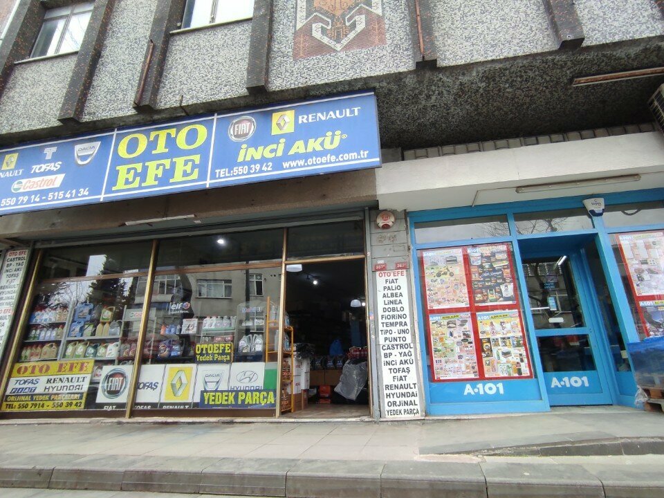 Otomobil yedek parçaları Oto Efe, İstanbul, foto