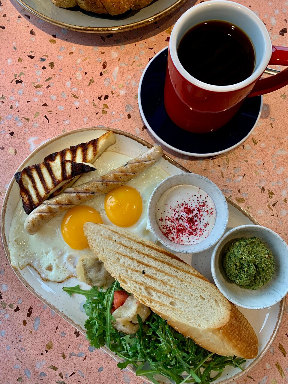 «14 мест с вкусными завтраками в Перми» фото материала