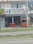 Fritadoras (Santa Cruz de la Sierra, Avenida El Trompillo, 347), yönetim ofisi  Bolivya'dan