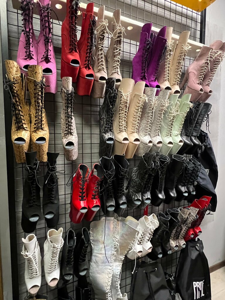 Ayakkabı firmaları Pride • Стрипы в наличии • Ремон, Saint‑Petersburg, foto