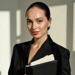 Риэлтор Никитина Ю. Е. (Sovetskaya ulitsa No:20), emlak ofisi  Syzran'dan