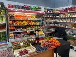 Фрукты овощи (ulitsa Potapovskaya Roshcha No:20к1), market  Moskova'dan